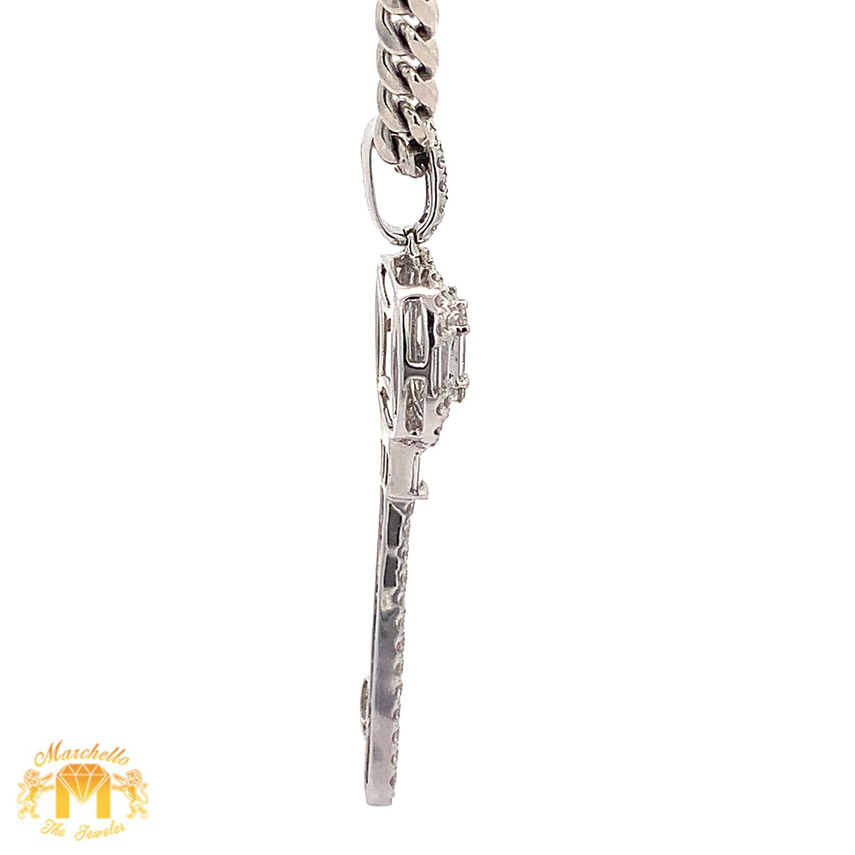 VVS/vs high clarity diamonds set in a 18k white gold Key Pendant with – MTJ